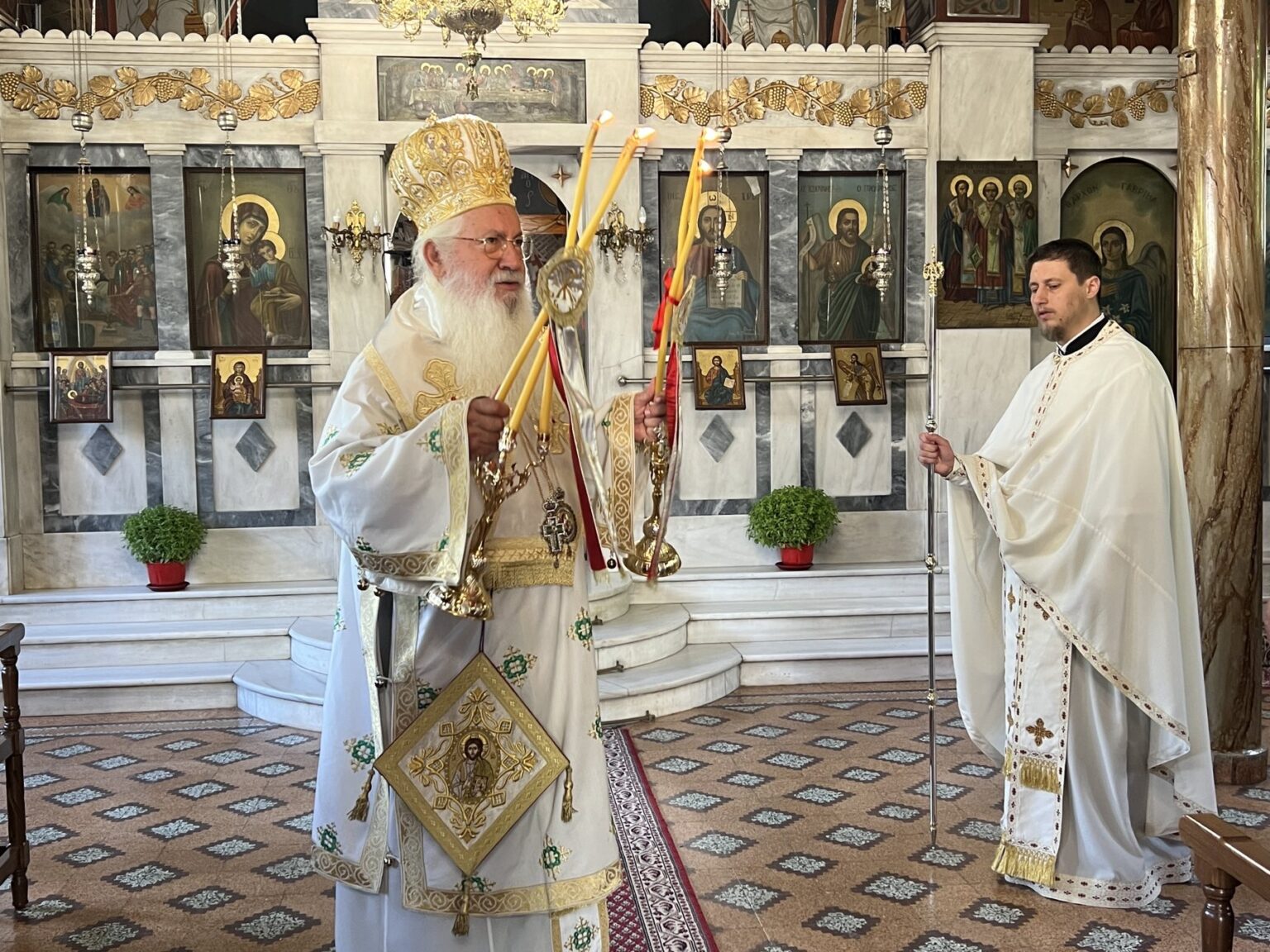 ΙΕΡΑ ΜΗΤΡΟΠΟΛΙΣ ΘΗΒΩΝ, ΛΕΒΑΔΕΙΑΣ ΚΑΙ ΑΥΛΙΔΟΣ