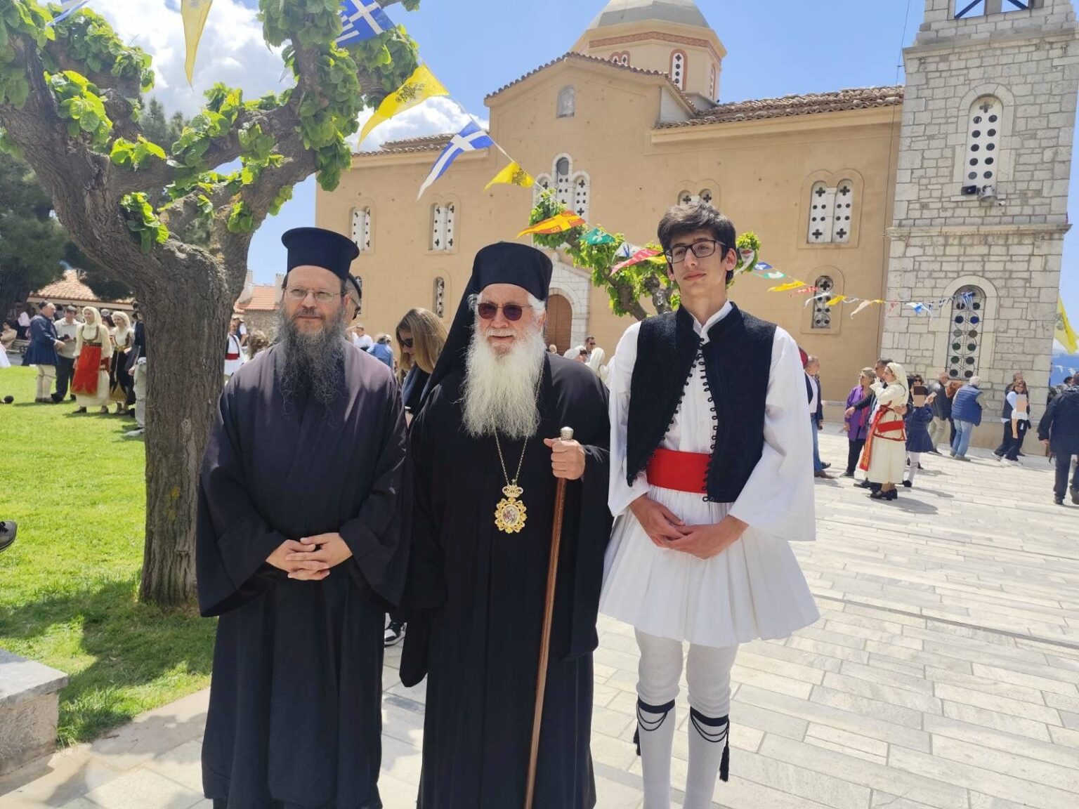 ΙΕΡΑ ΜΗΤΡΟΠΟΛΙΣ ΘΗΒΩΝ, ΛΕΒΑΔΕΙΑΣ ΚΑΙ ΑΥΛΙΔΟΣ